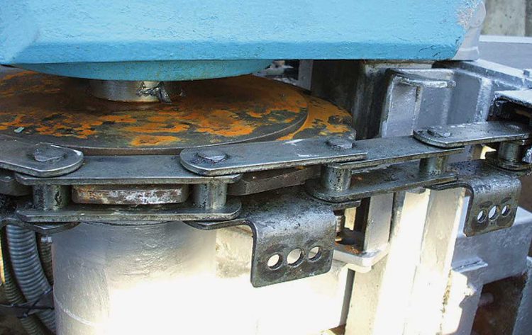 British Standard SP&HP Chains with A1 & A2 & A3 attachments | John King Chains