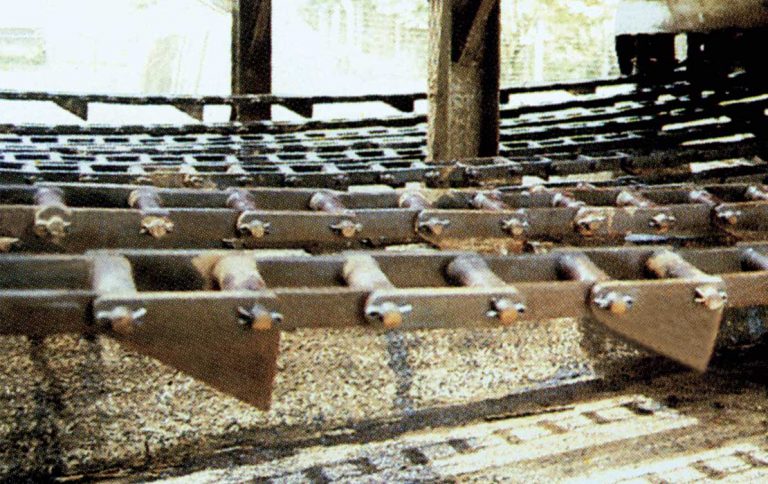 Combination Chains for Feed and Washing Tables | John King Chains