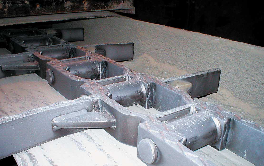 Crusader Heavy Duty Steel Drag Chains (WHX) | John King Chains